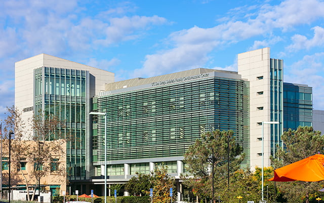 UC San Diego Health Revives Non-Beating Donor Heart for Successful ...