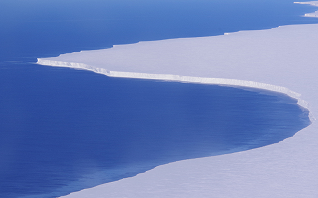 Study Uncovers Surprising Melting Patterns Beneath Antarctica’s Ross ...