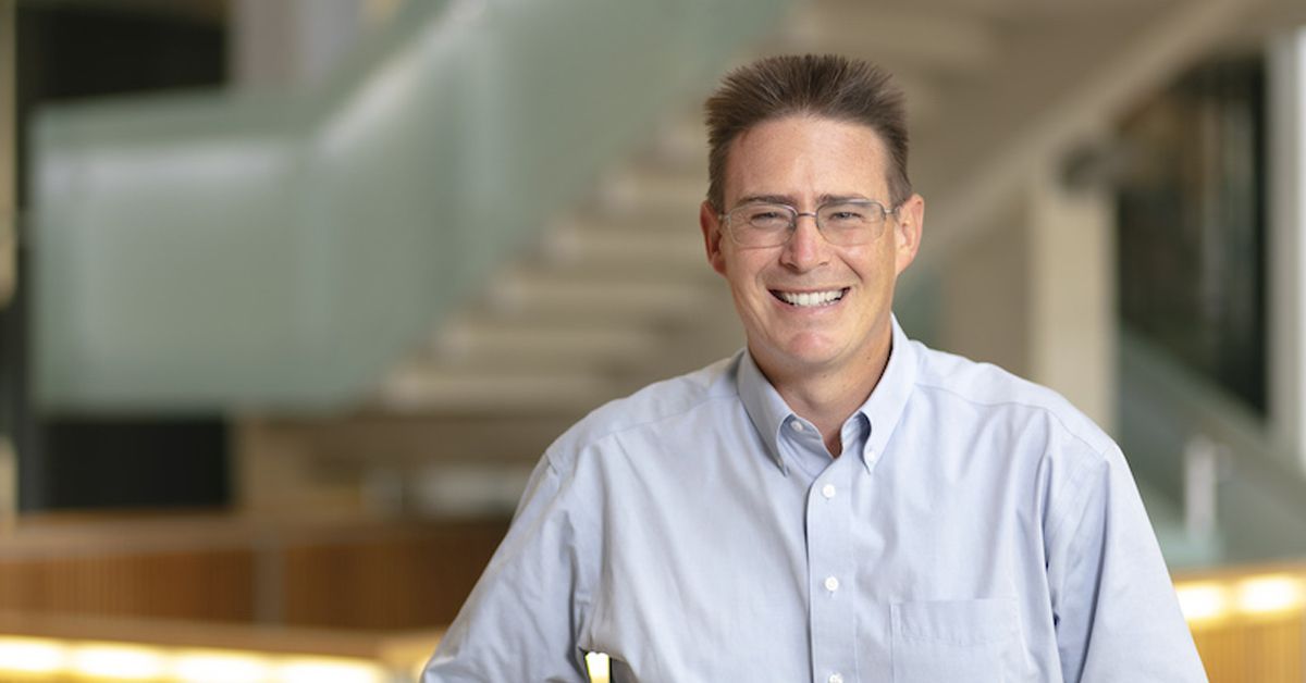 Rob Knight Named 2025 Scientist of the Year by ARCS San Diego