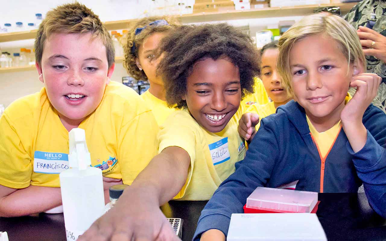 Local Students Experience Science at UC San Diego